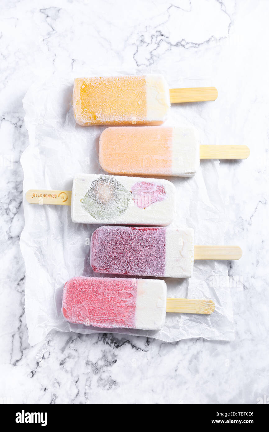 Popsic hi-res stock photography and images - Alamy