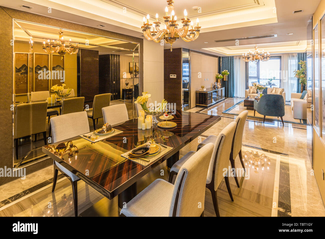 Interior of the model room Stock Photo - Alamy