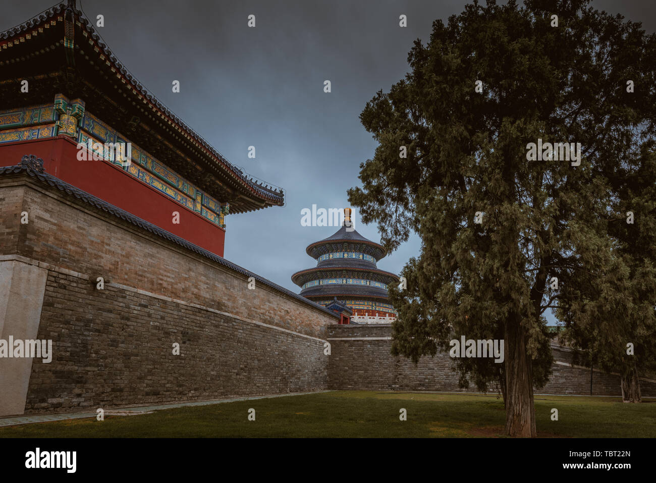 A corner of the Temple of Heaven in Beijing Stock Photo - Alamy