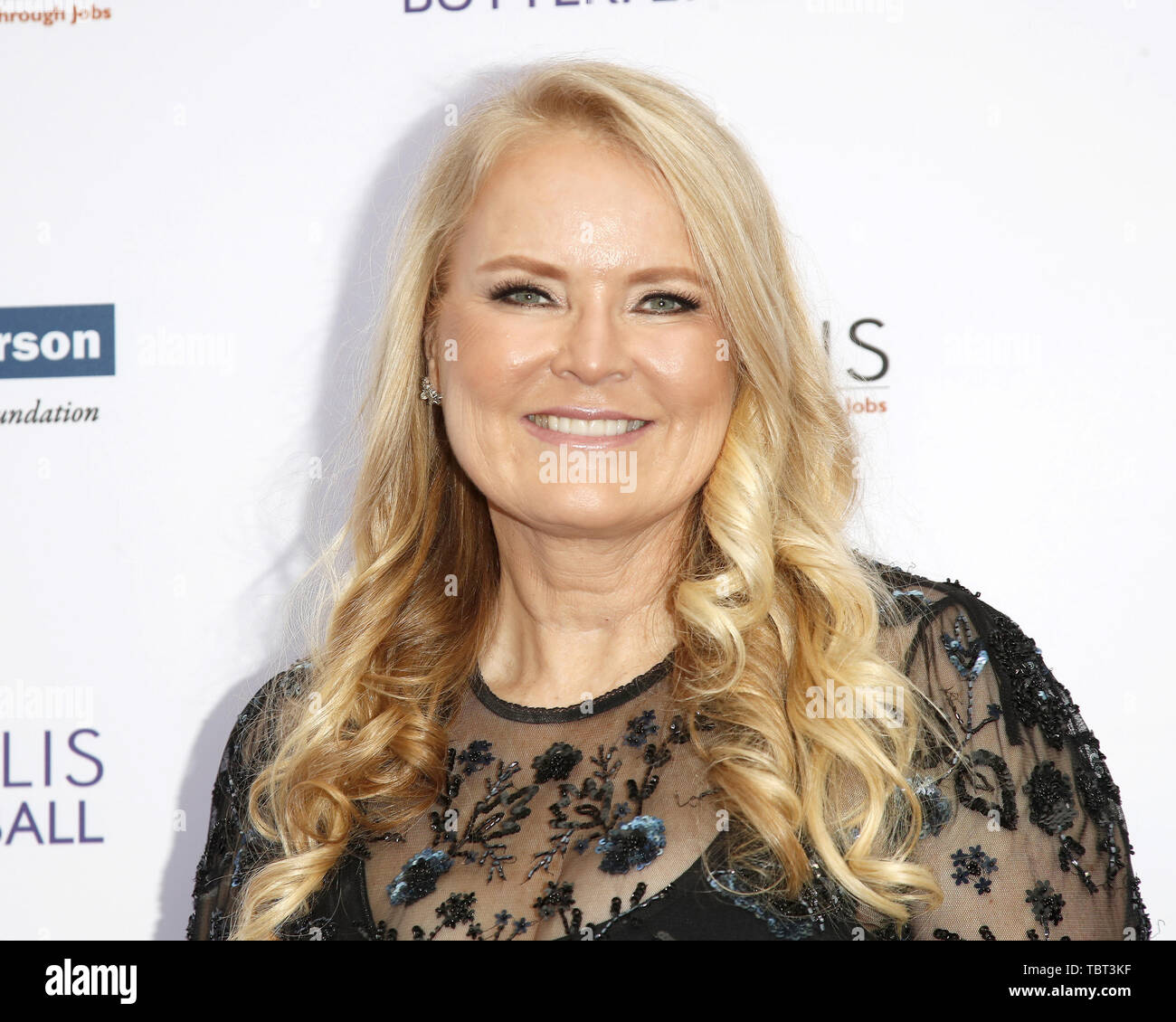 Suzanne kay hi-res stock photography and images - Alamy