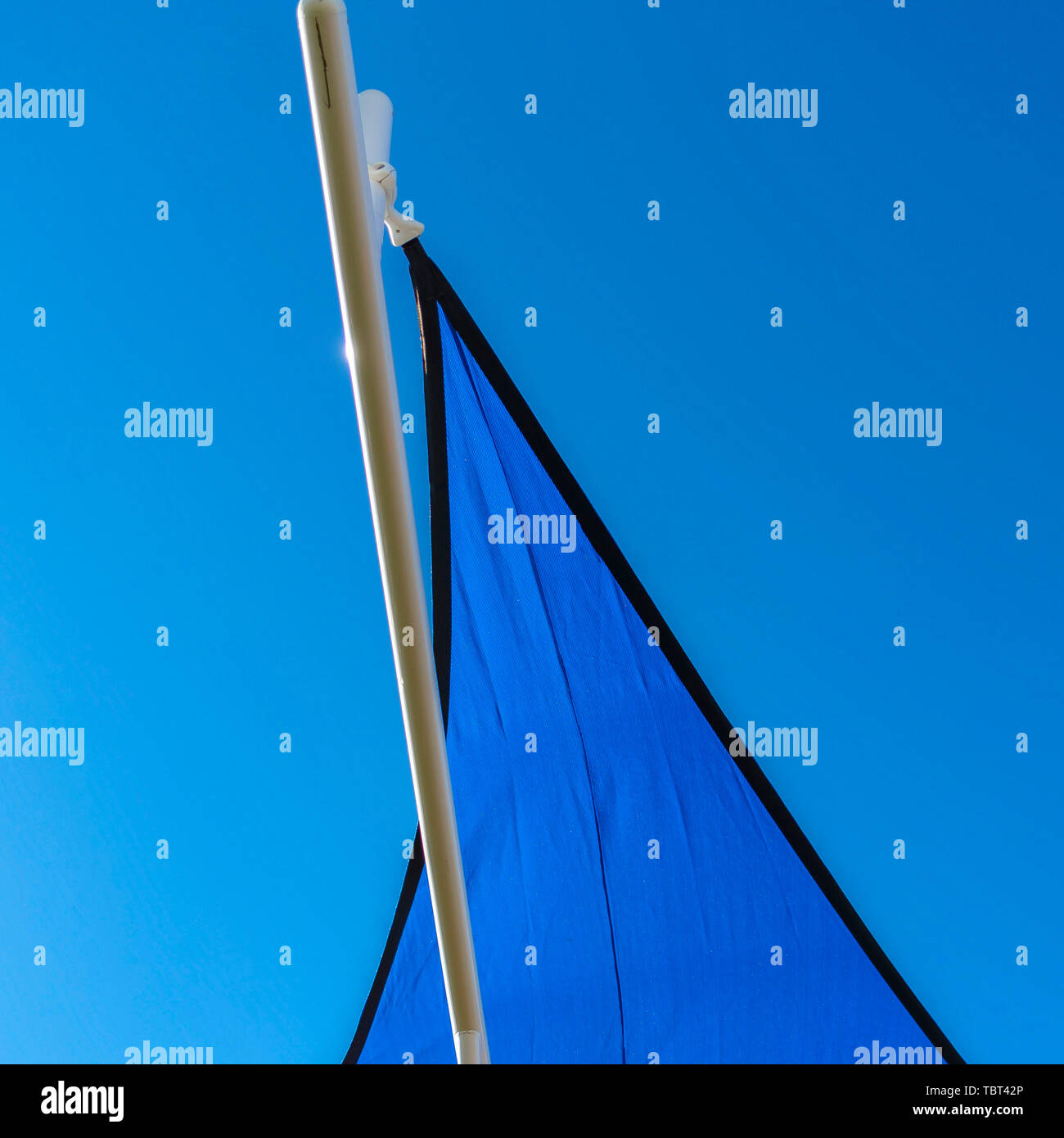 Thin poles hi-res stock photography and images - Alamy