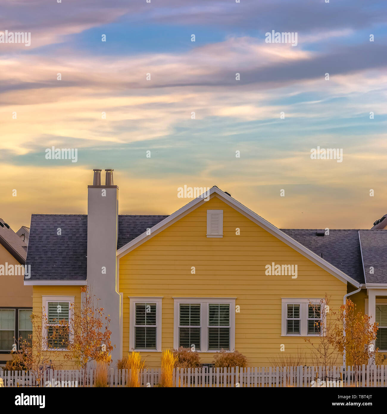 Single Storey Home High Resolution Stock Photography and Images - Alamy