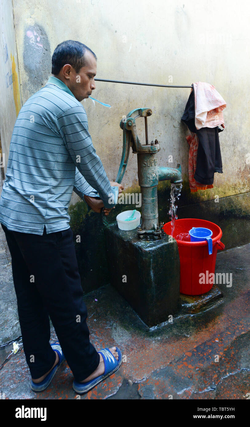 Dhaka water pump hi-res stock photography and images - Alamy