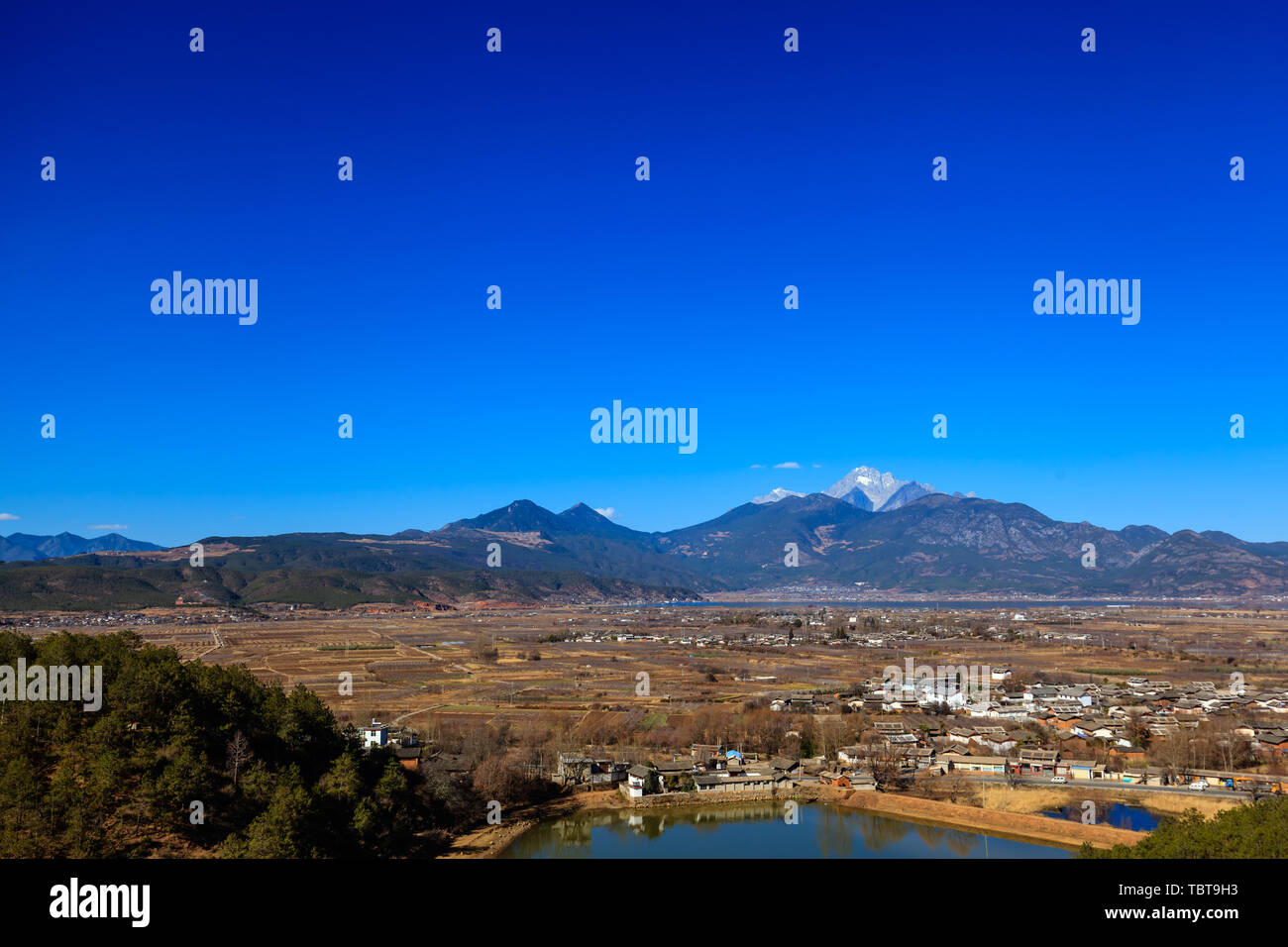 Beautiful scenery along the Lijiang River Stock Photo - Alamy