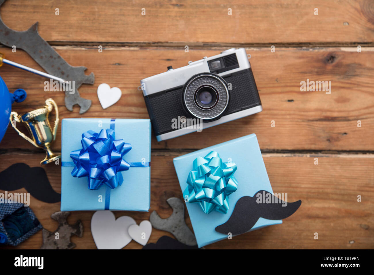 Father's day present background. Gift box and father's day objects lay ...