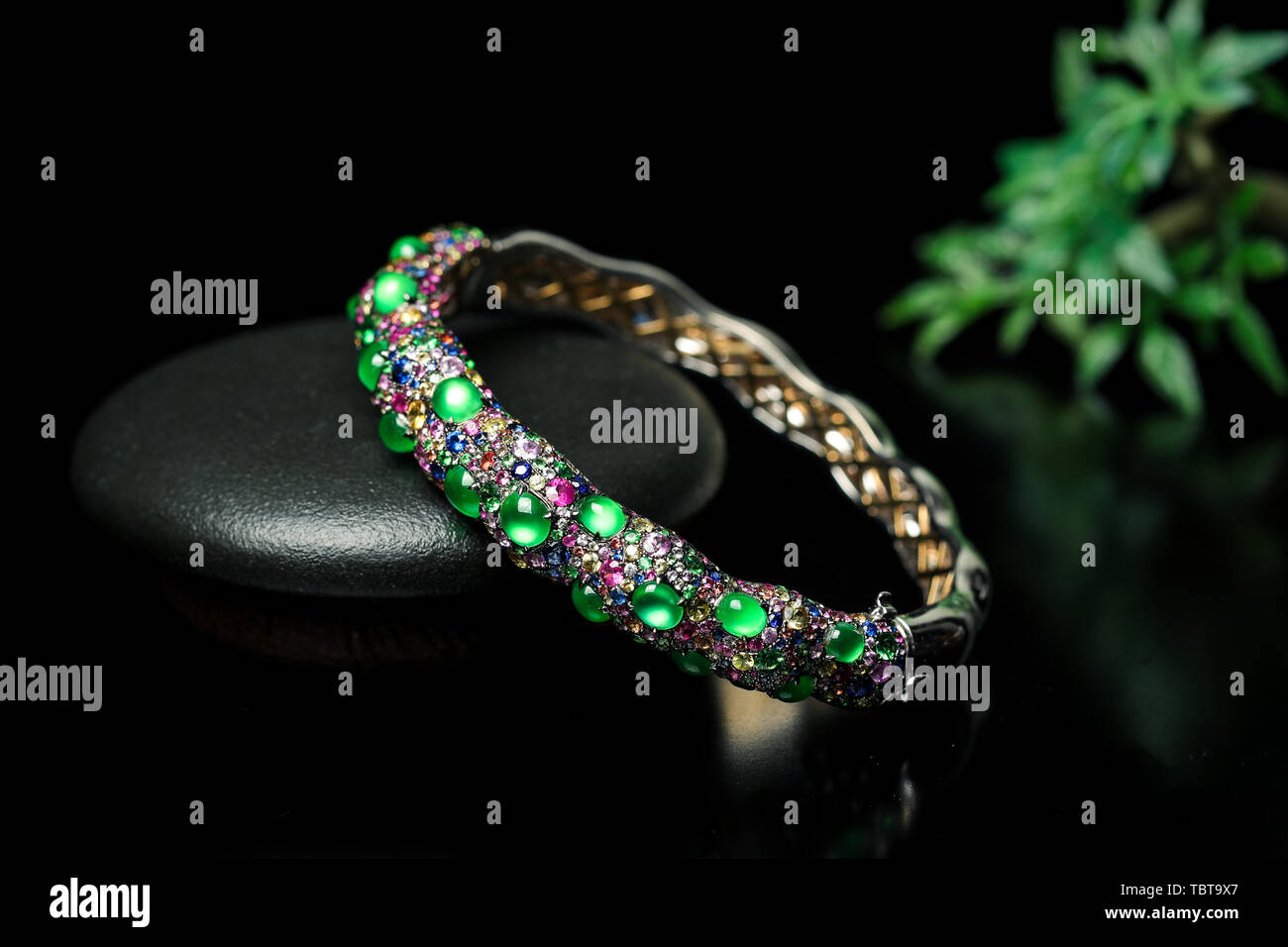 Imperial green emerald jewelry Stock Photo - Alamy