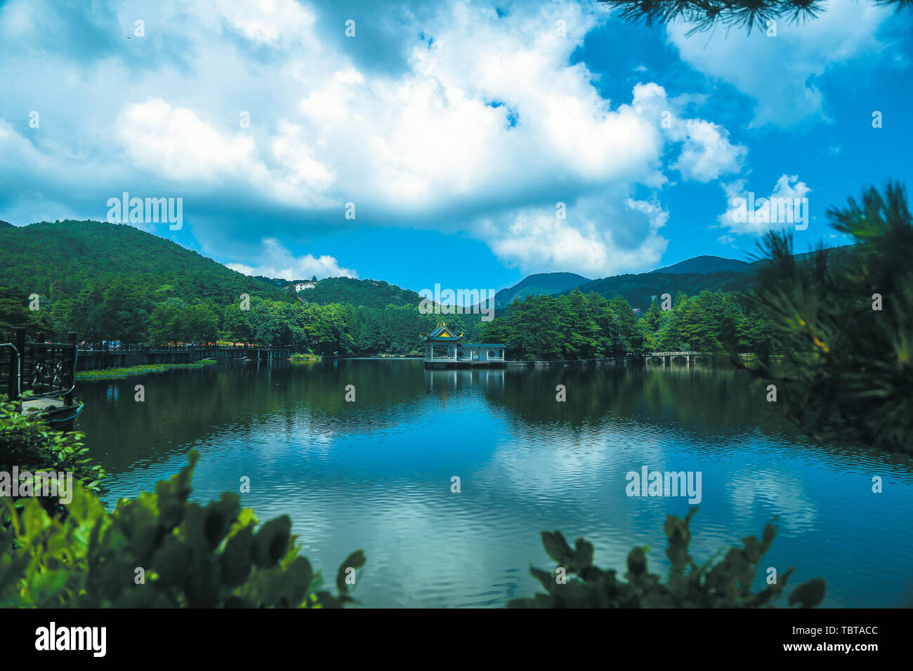 Jiangxi Lushan scenery picture, including Pokou scenic map, embroidery ...