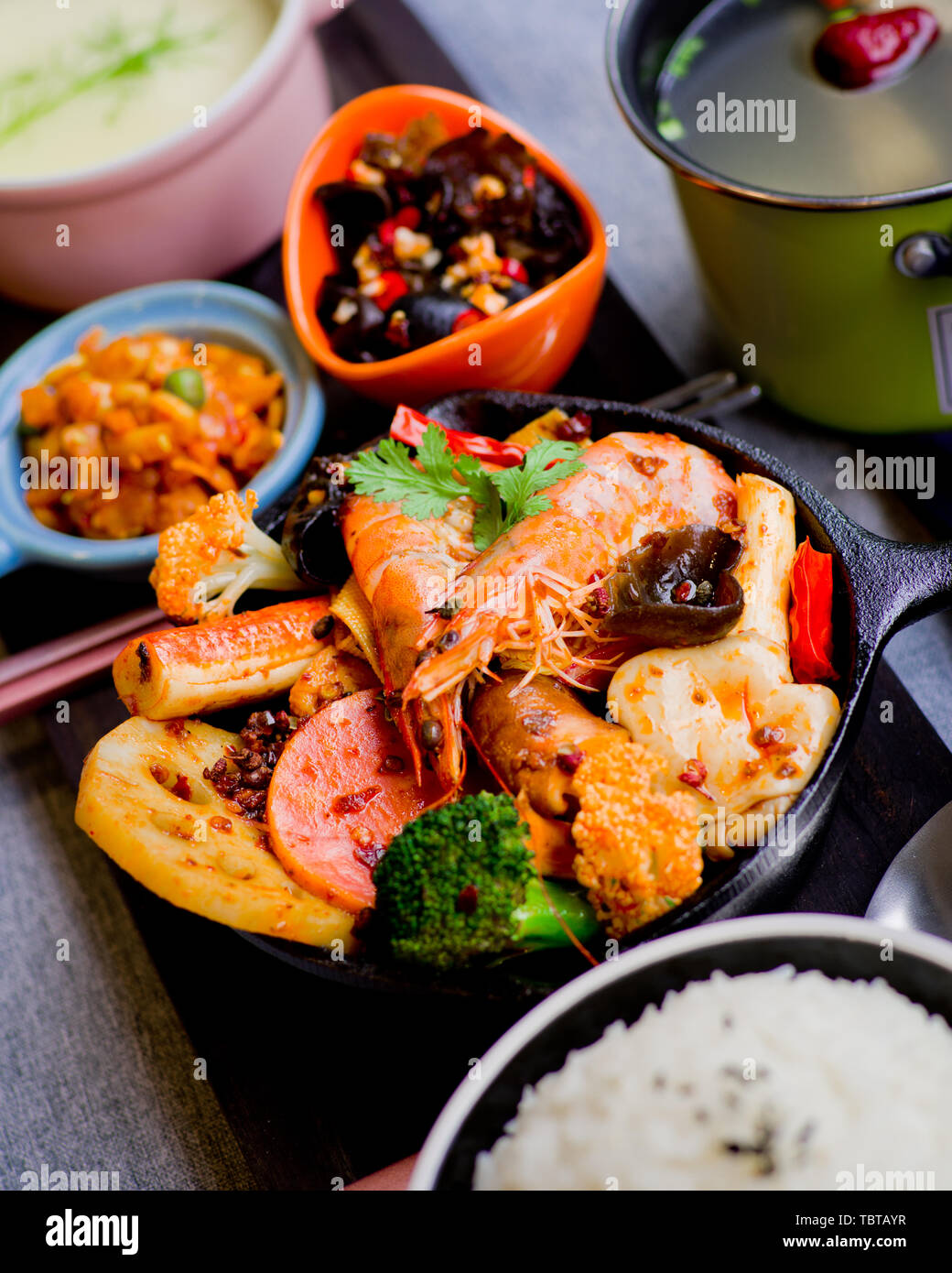 Dry pot seafood Stock Photo - Alamy