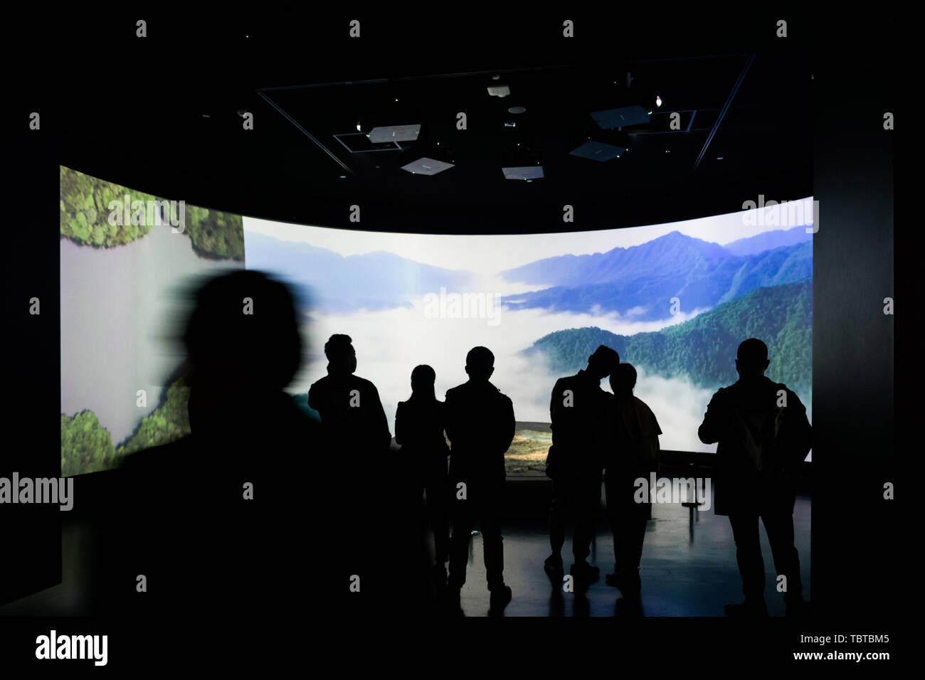 180 ° Projection Technology of Hunan Provincial Bo Museum Stock Photo ...