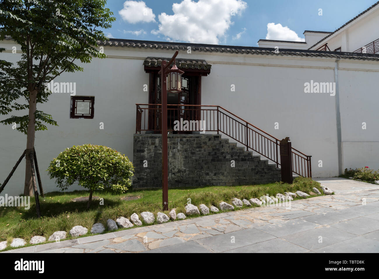 Imperial dynasties and old temples hi-res stock photography and images ...