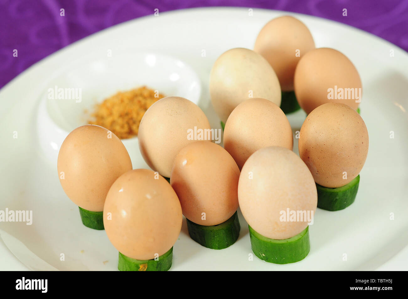 Phoenix eggs hi-res stock photography and images - Alamy