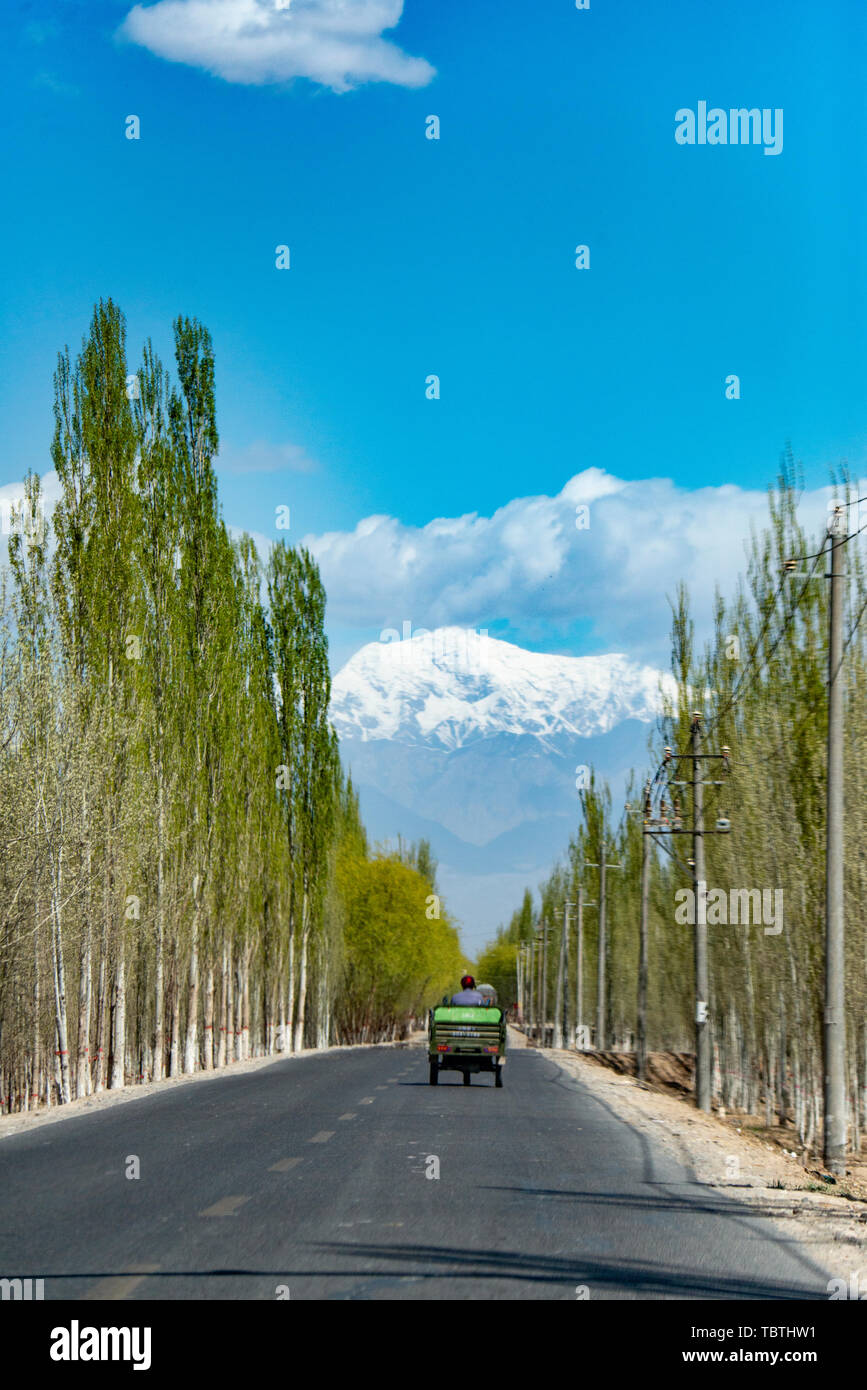 Tomur hi-res stock photography and images - Alamy