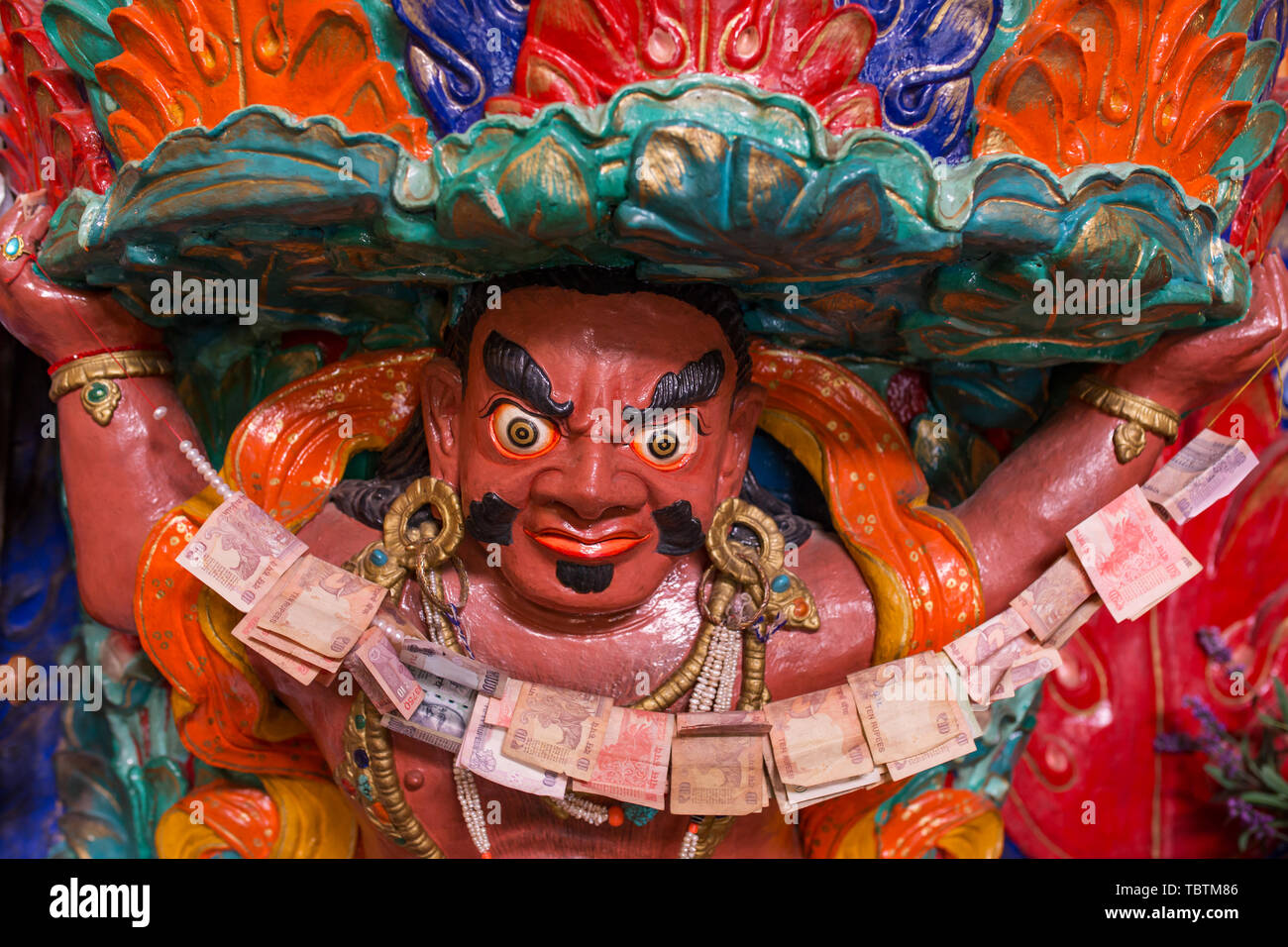 Statue rinpoche hi-res stock photography and images - Alamy