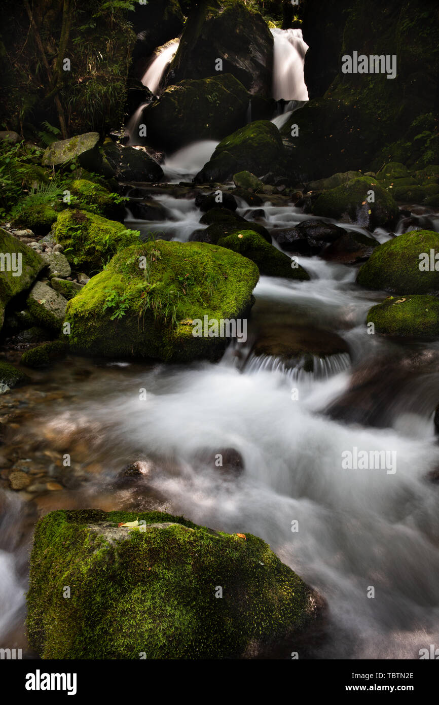 Deep water rivers hi-res stock photography and images - Alamy