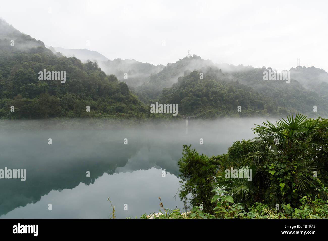 Xiao dongjiang fishing boat hi-res stock photography and images - Alamy