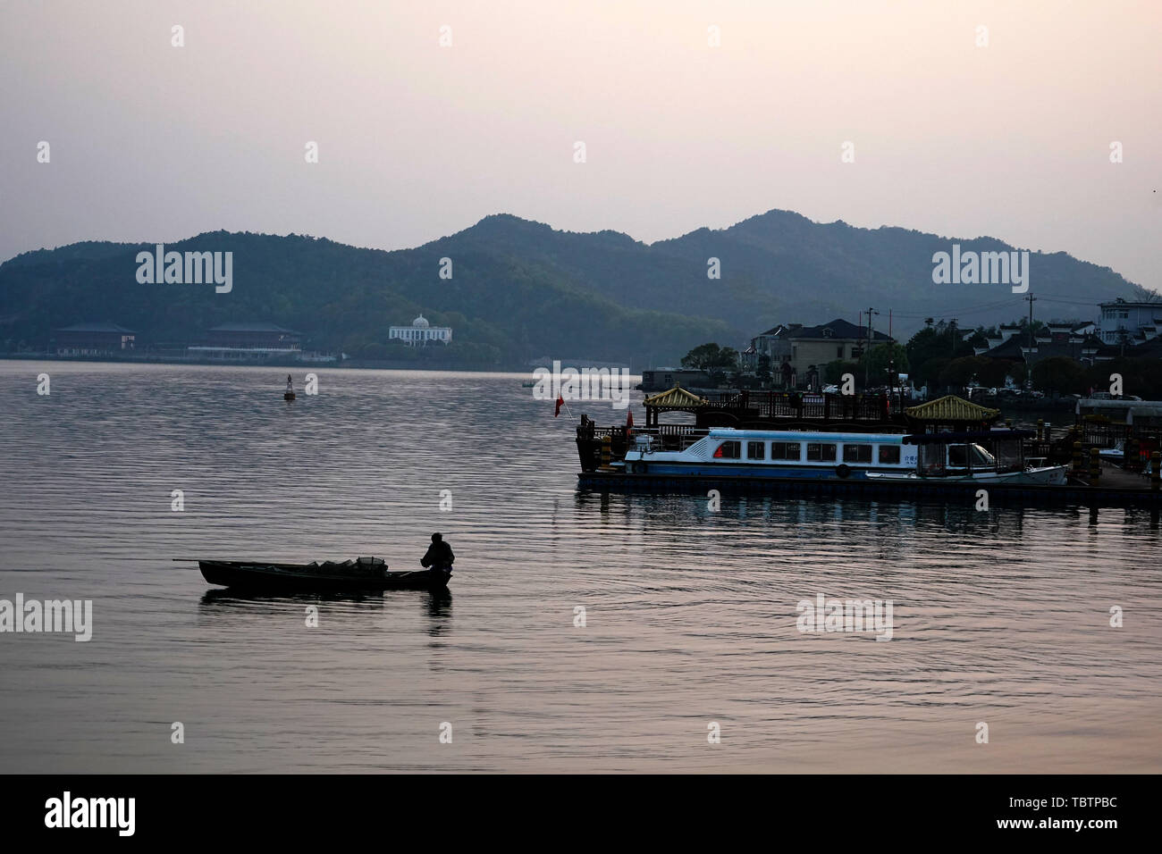 Dongqian Lake, Ningbo Stock Photo - Alamy