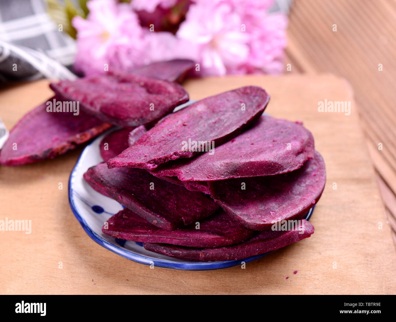 Purple potato dried purple potato strips Stock Photo - Alamy