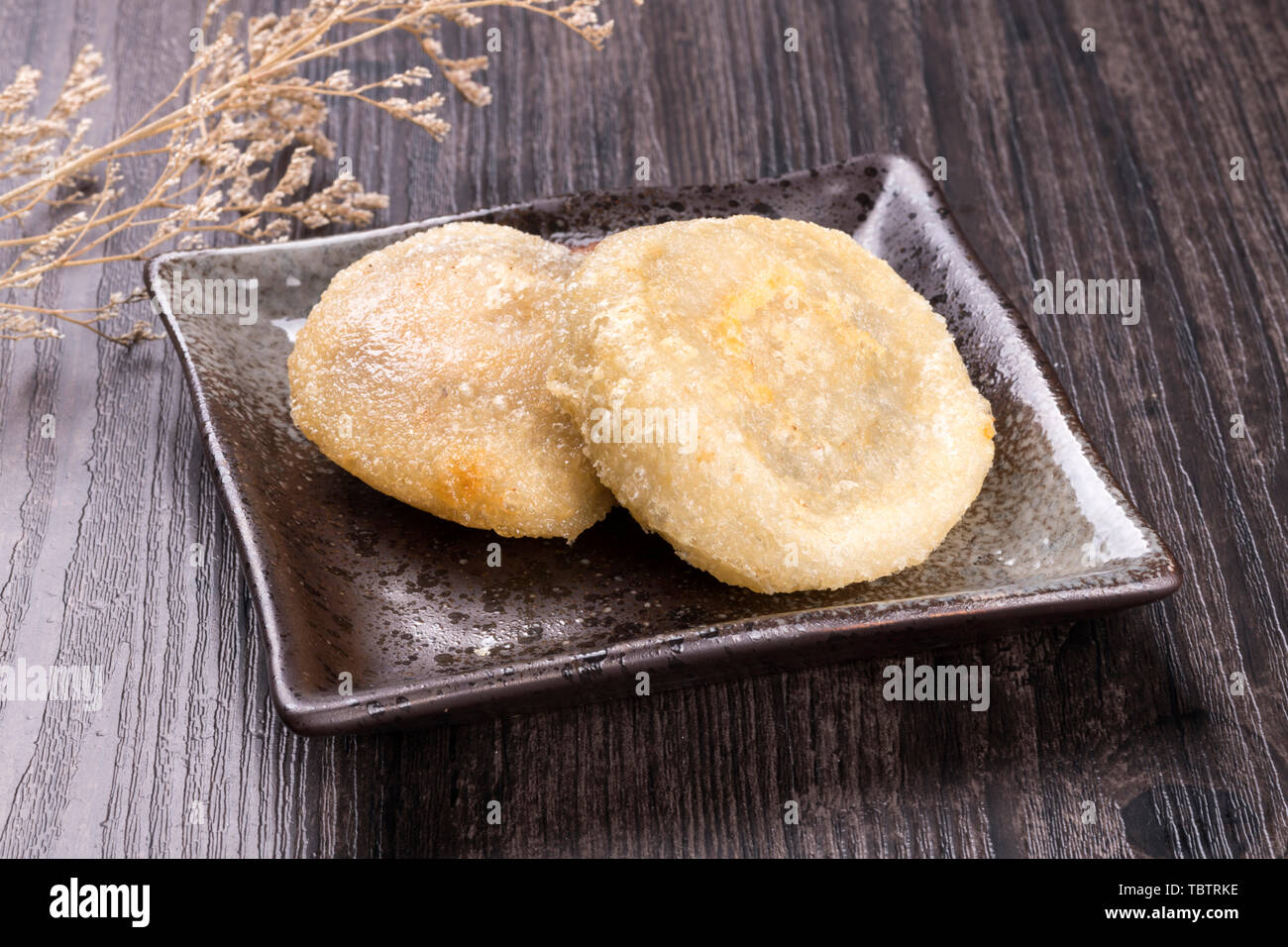 Ear to ear fried cake hi-res stock photography and images - Alamy
