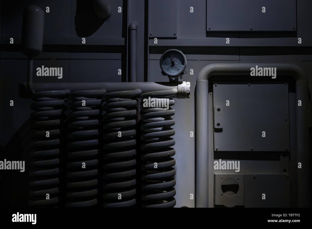 Mechanical room hi-res stock photography and images - Alamy