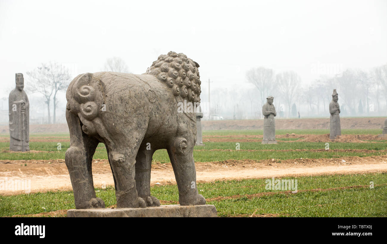 Song trees statue hi-res stock photography and images - Alamy