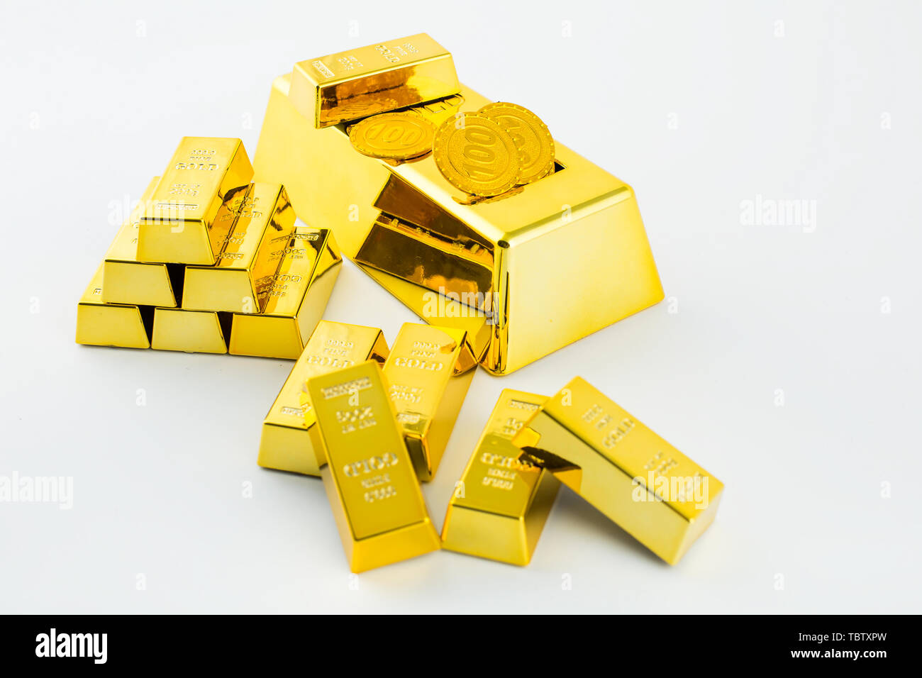 Gold dollars hi-res stock photography and images - Alamy