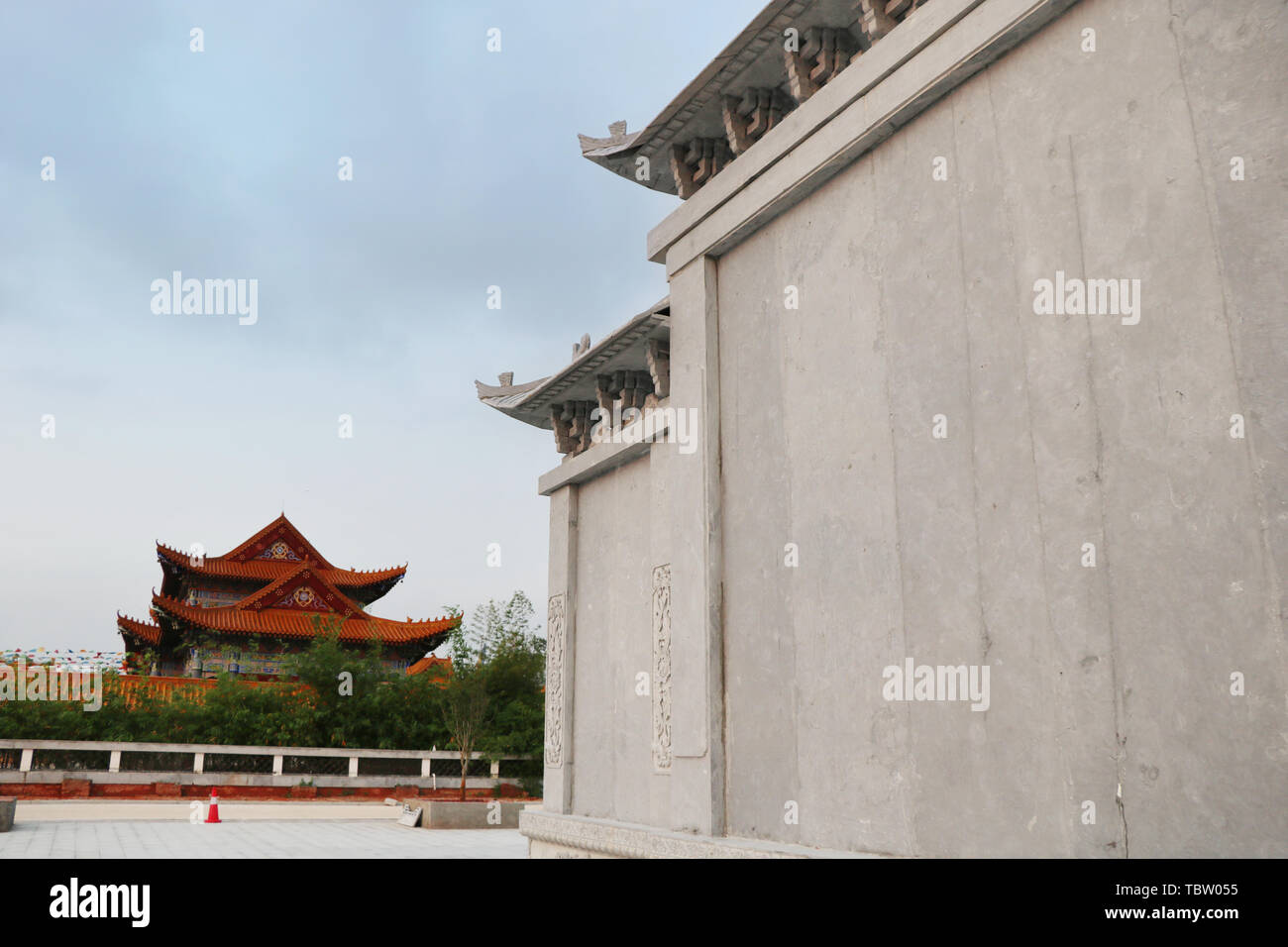 Maoming Buddhist shrine Ling Hui Temple Sherita Stock Photo - Alamy