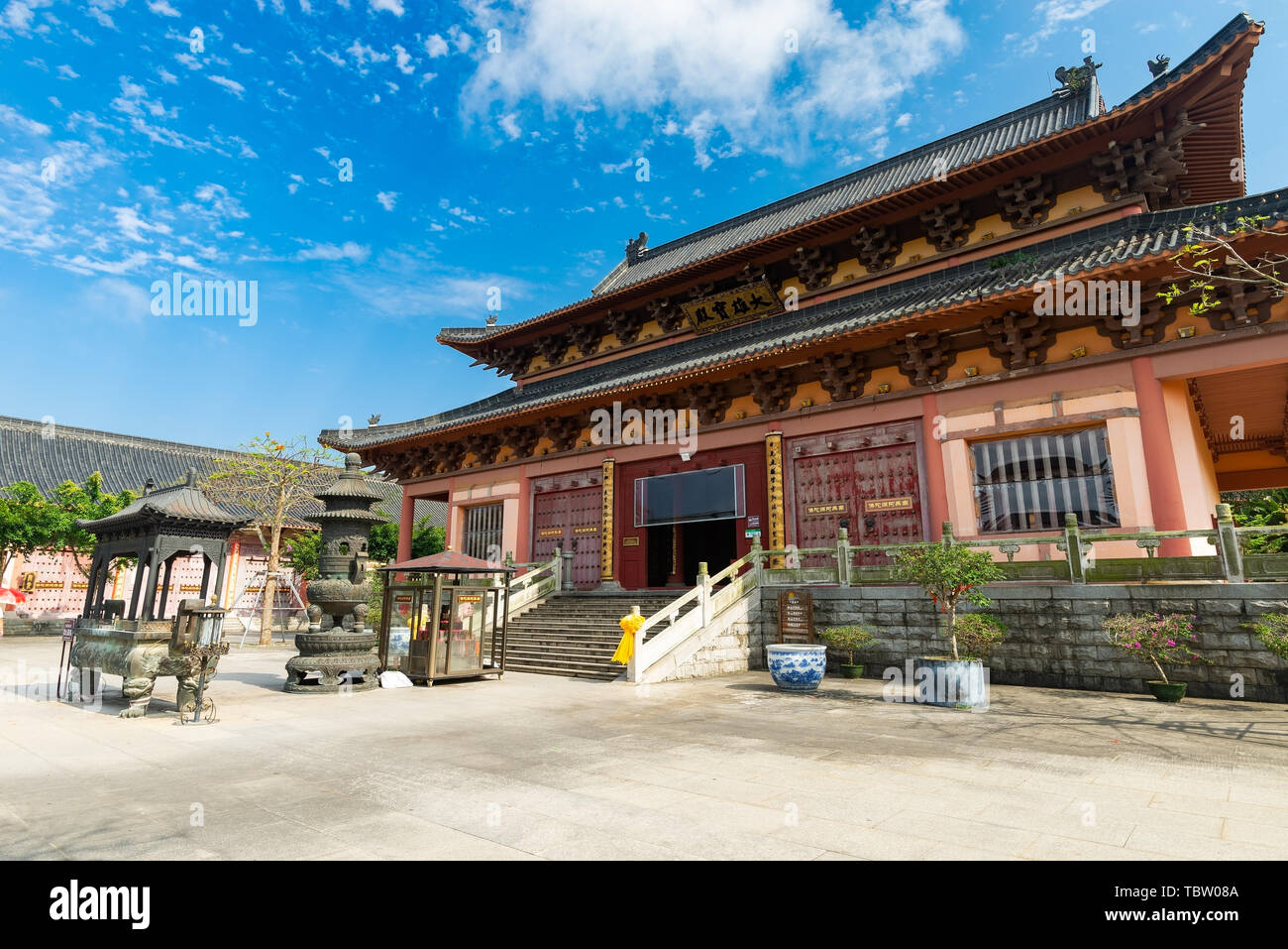 Boao temple hi-res stock photography and images - Alamy