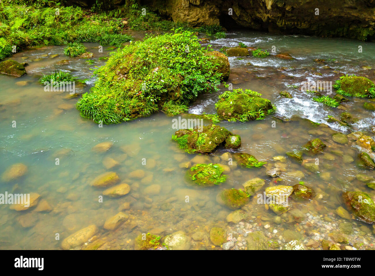 Seam of Water Gorge in Wulong, Sichuan, China Stock Photo - Alamy