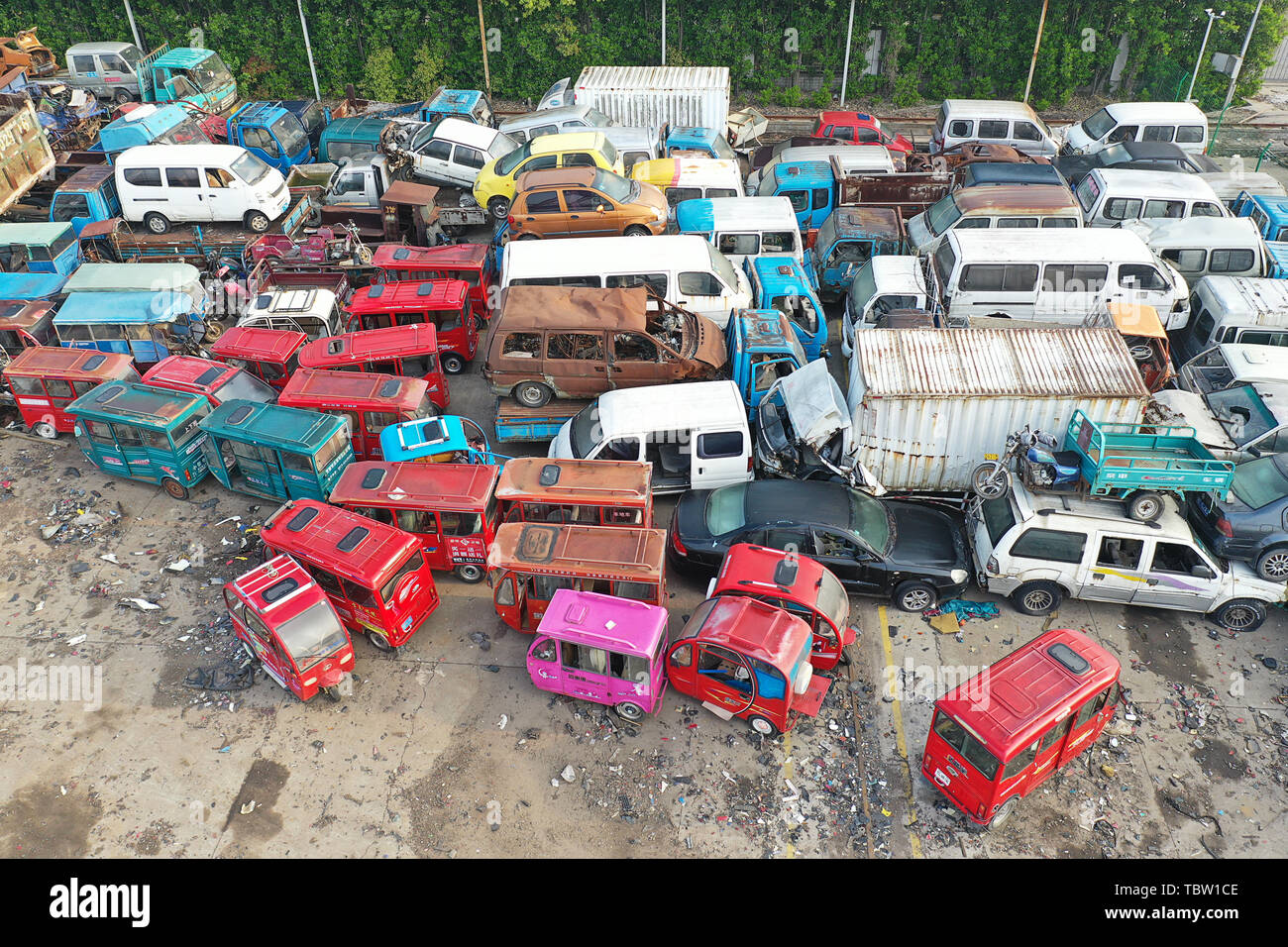 Old motor vehicle scrapped Stock Photo - Alamy