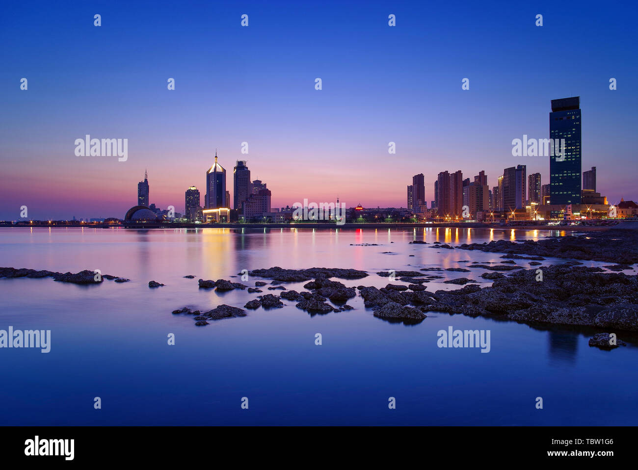 The twilight of the trestle beach Stock Photo - Alamy