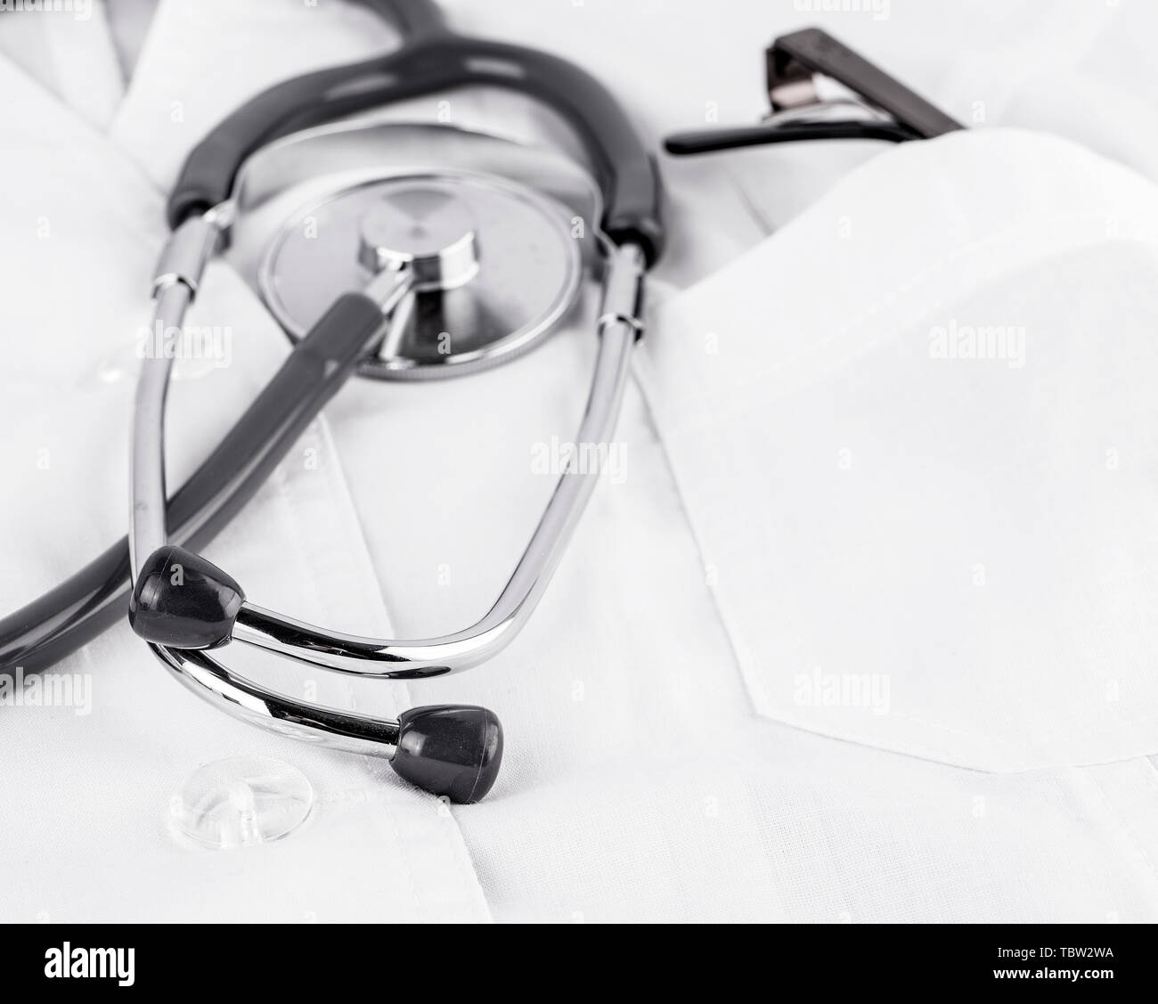 white robe doctor and stethoscope Stock Photo - Alamy