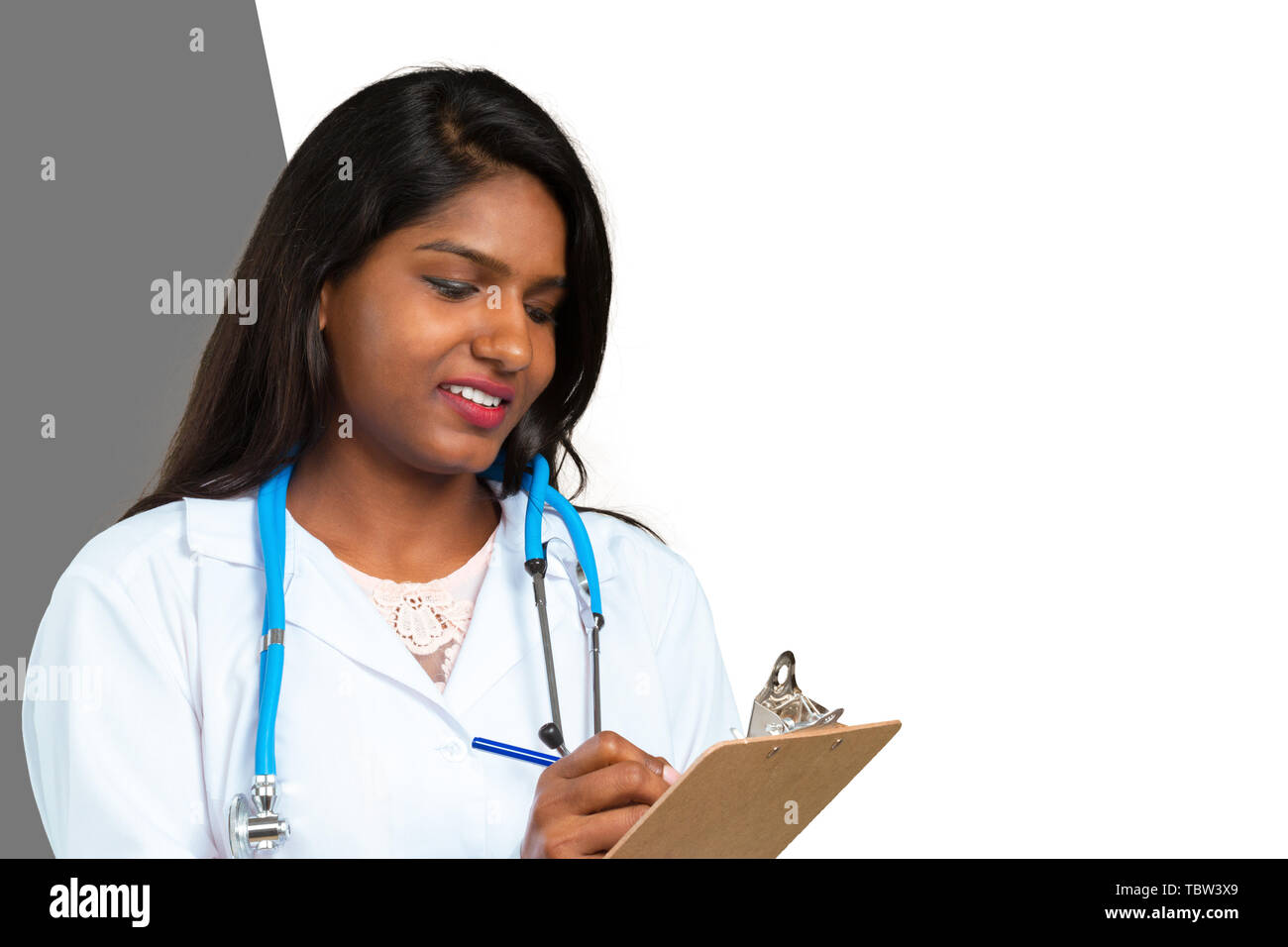Closeup portrait of friendly, smiling confident female Indian doctor ...