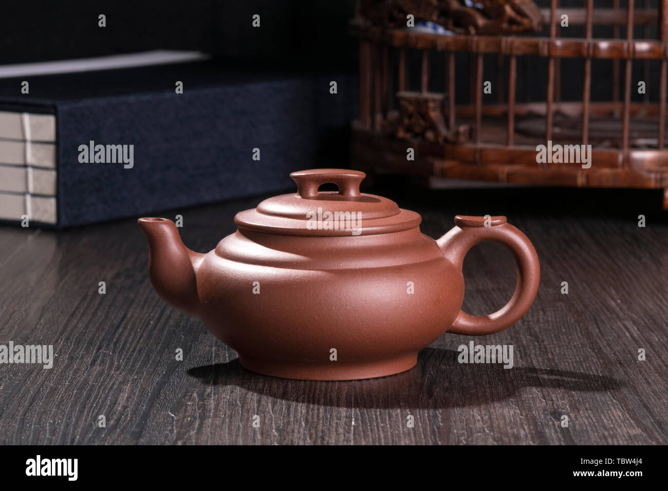 purple clay pot Stock Photo - Alamy