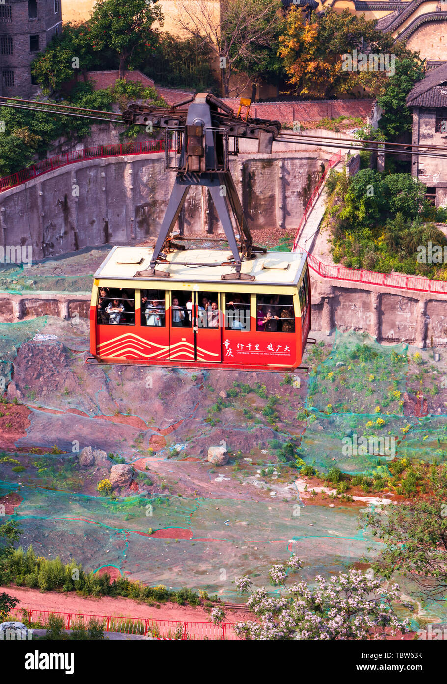 Cableway river hi-res stock photography and images - Alamy