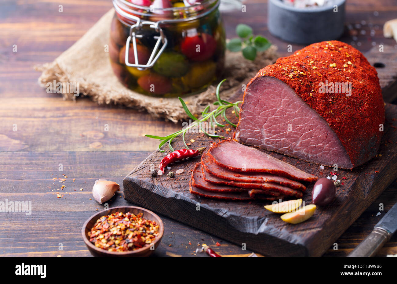 Closeup view roasted beef hi-res stock photography and images - Alamy