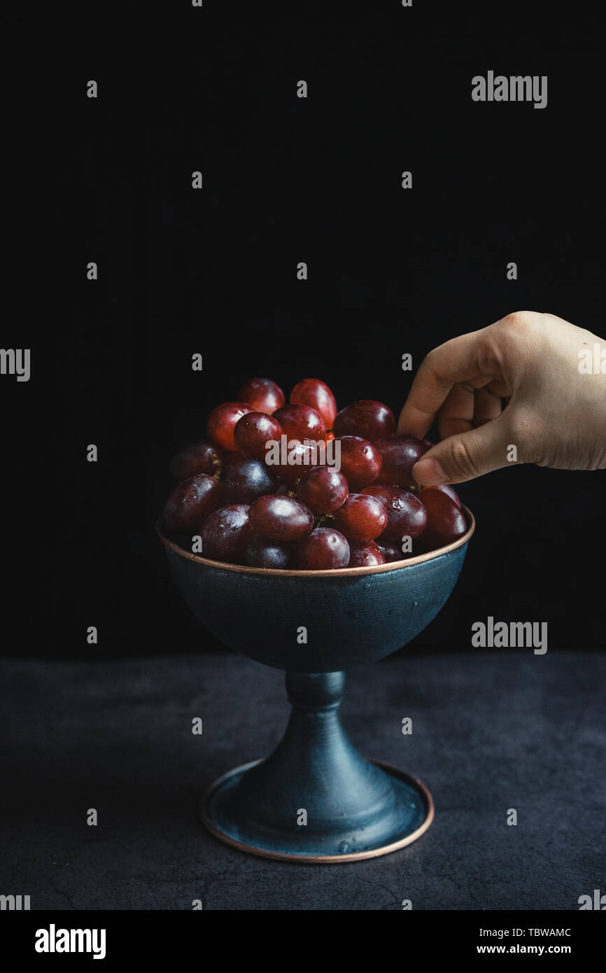 Grapes in a cup hi-res stock photography and images - Alamy