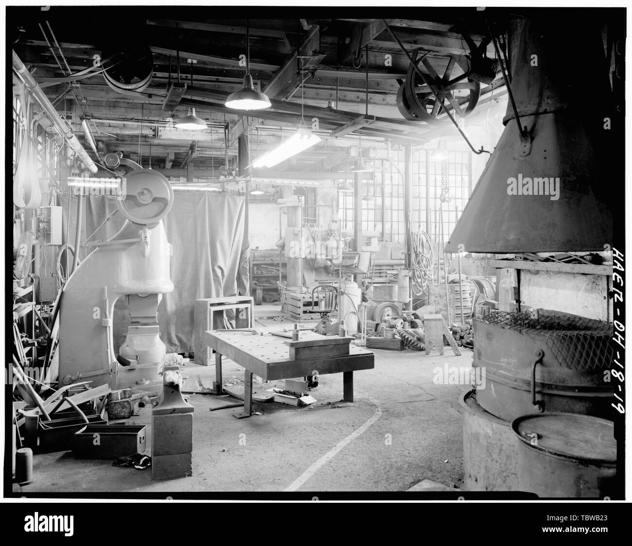 MACHINE SHOP, INTERIOR. Pennsylvania Railway Ore Dock, Lake Erie at ...