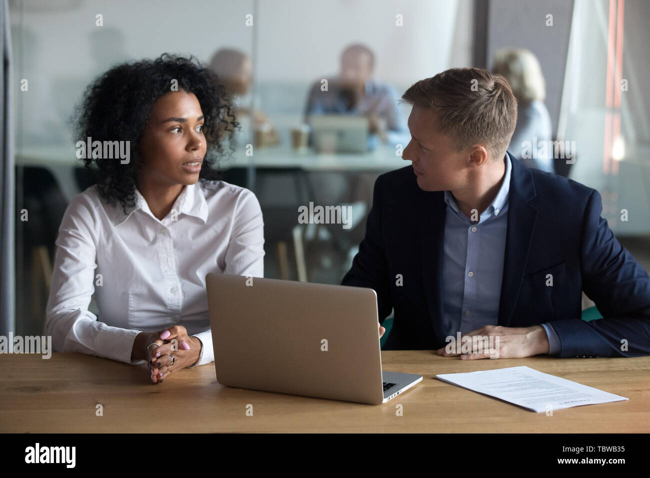 Boss giving instructions to worker hi-res stock photography and images ...