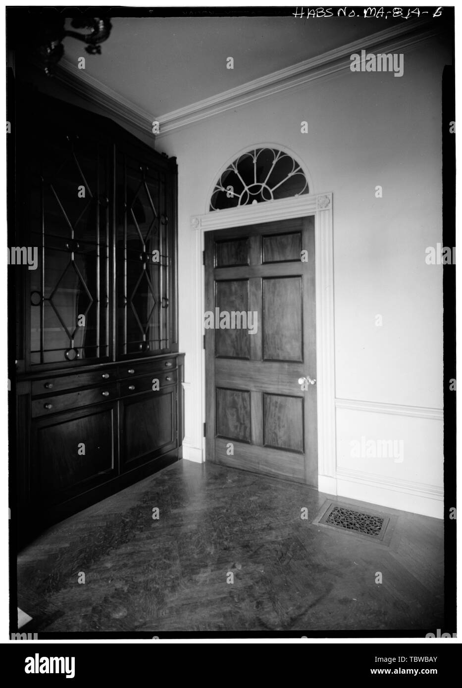 MAHOGANY DOOR WITH FANLIGHT, RECEPTION ROOM, FIRST FLOOR Daniel P ...