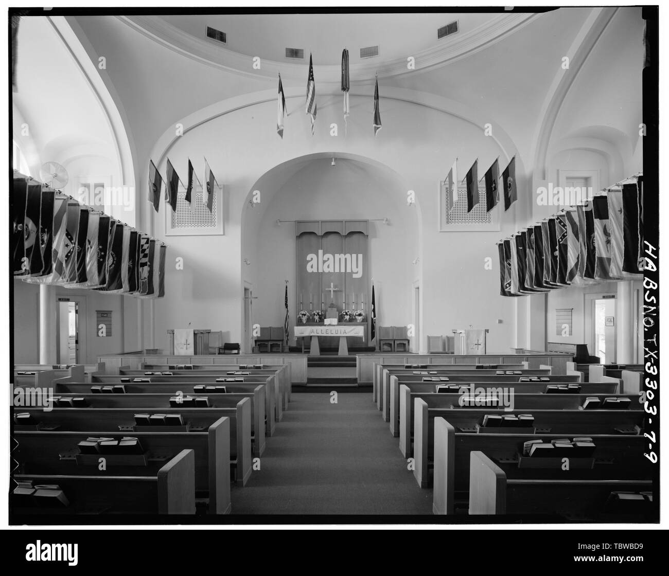 MAIN (CENTRAL) CHAPEL, GENERAL VIEW TOWARD ALTAR Fort Sam Houston, Gift ...