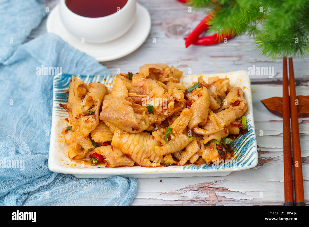 Boneless phoenix claws hi-res stock photography and images - Alamy