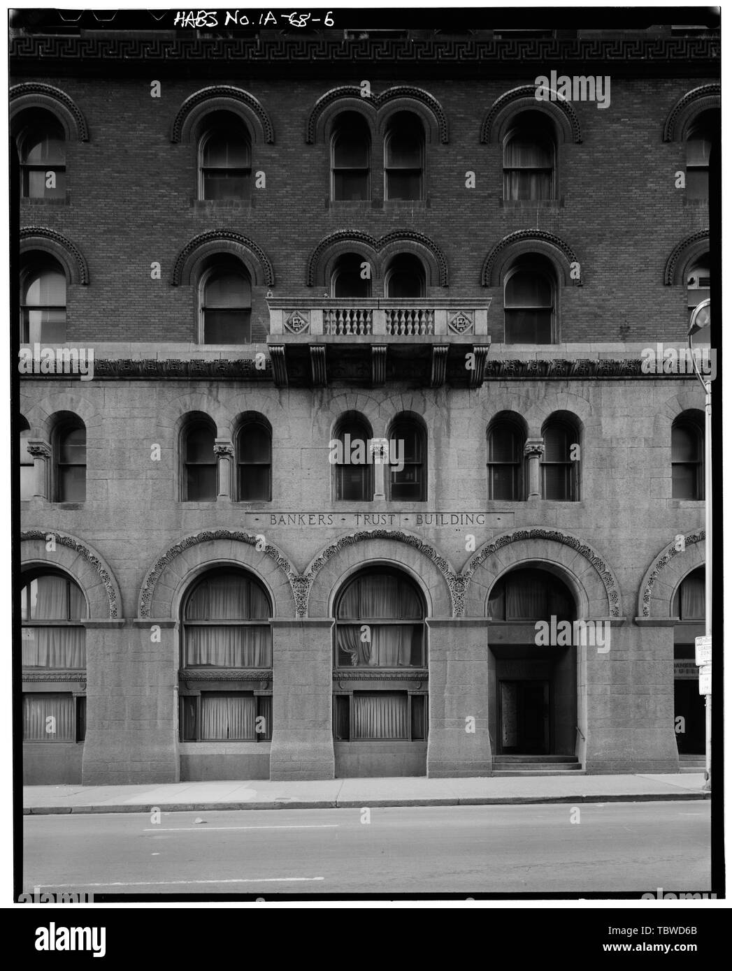 The equitable life building Black and White Stock Photos & Images - Alamy