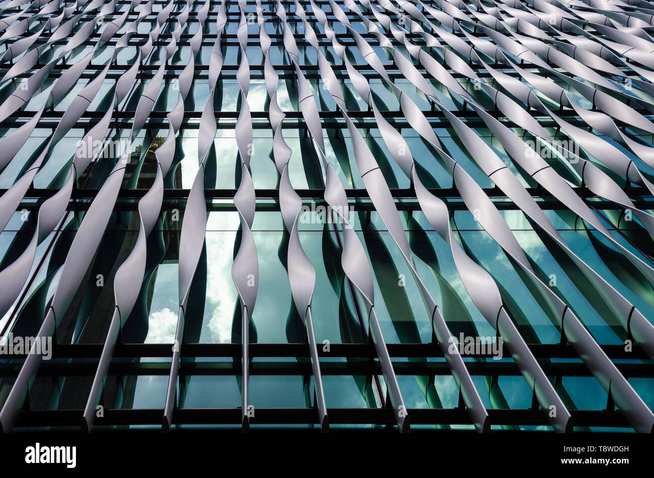 Exterior facade of the monument Building in London, UK Stock Photo - Alamy