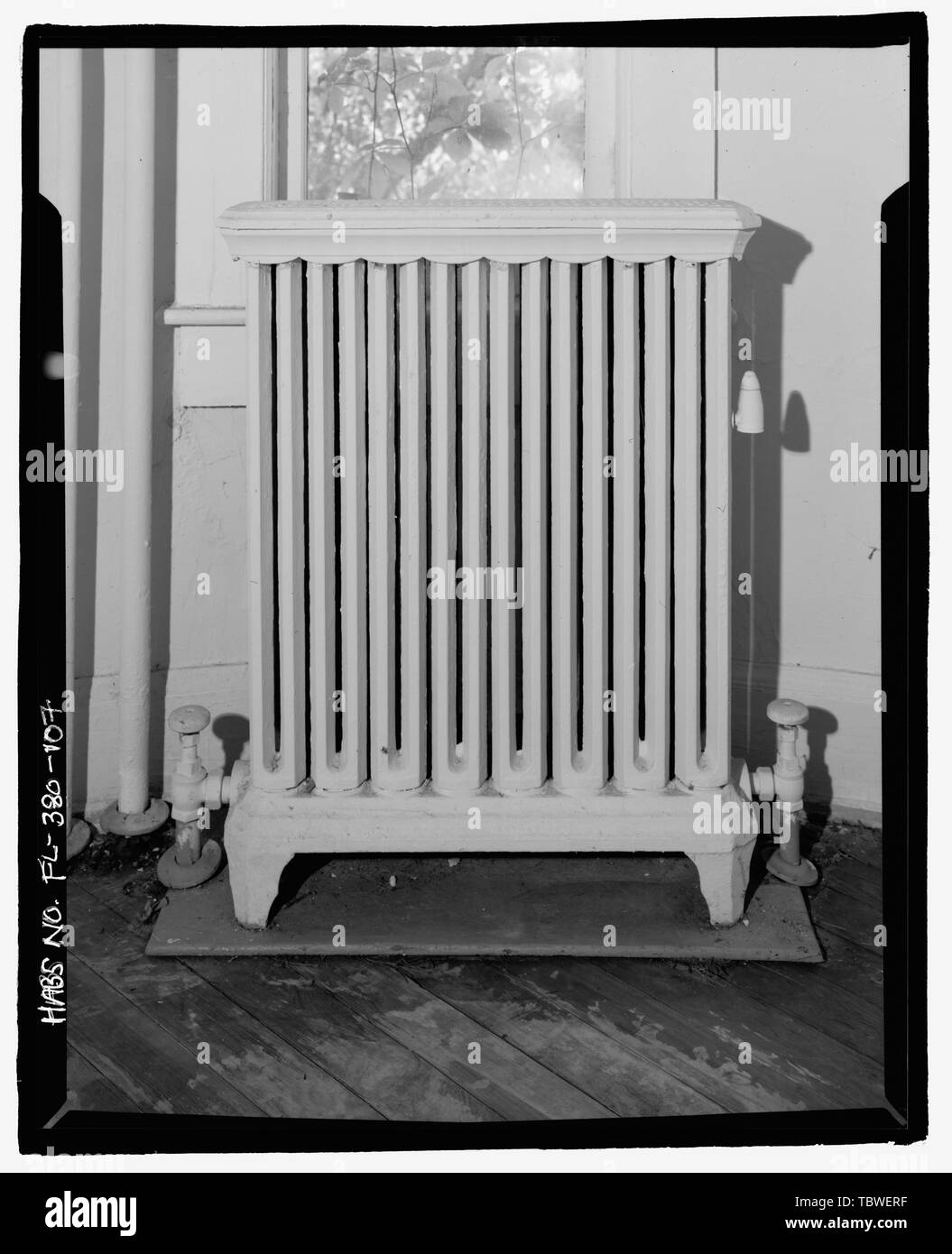 MAIN STRUCTURE (NORTH COPULA), TYPICAL RADIATOR Ormond Hotel, 15 East ...