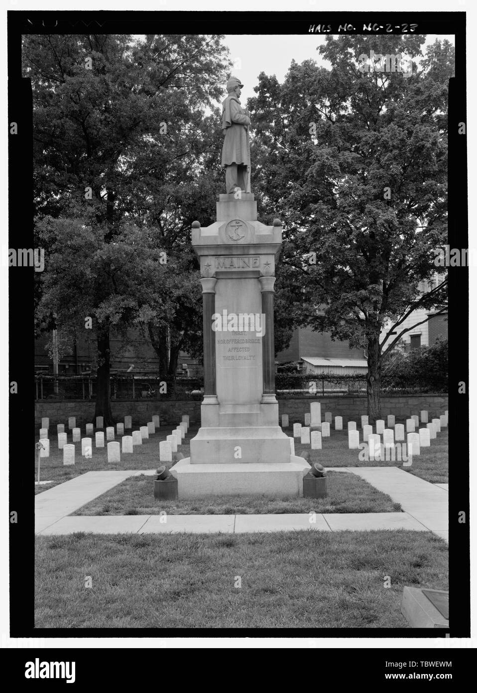 MAINE MONUMENT, MEMORIAL SECTION, EAST SIDE ELEVATION. VIEW TO WEST ...