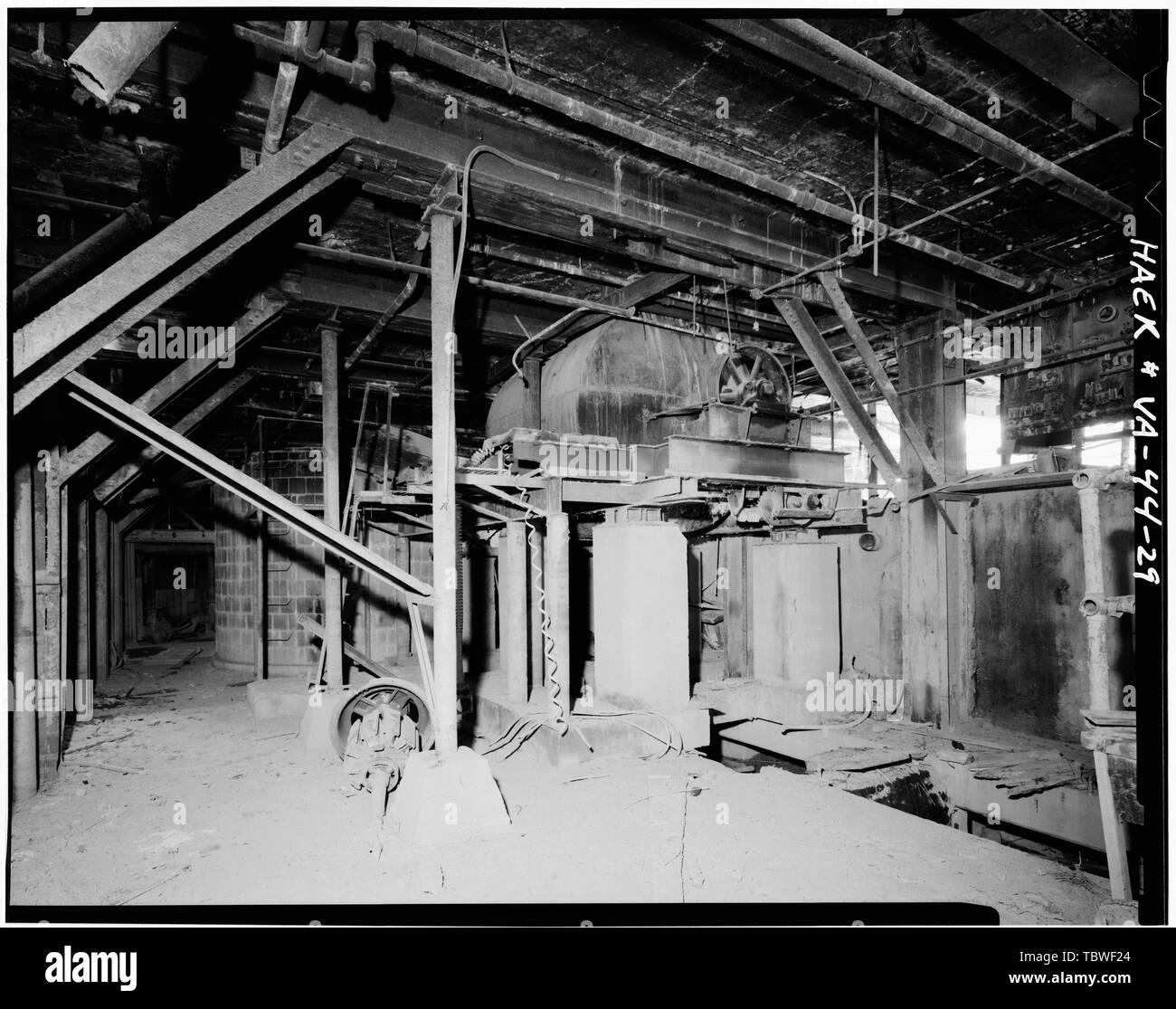 Work paper mill Black and White Stock Photos & Images - Alamy