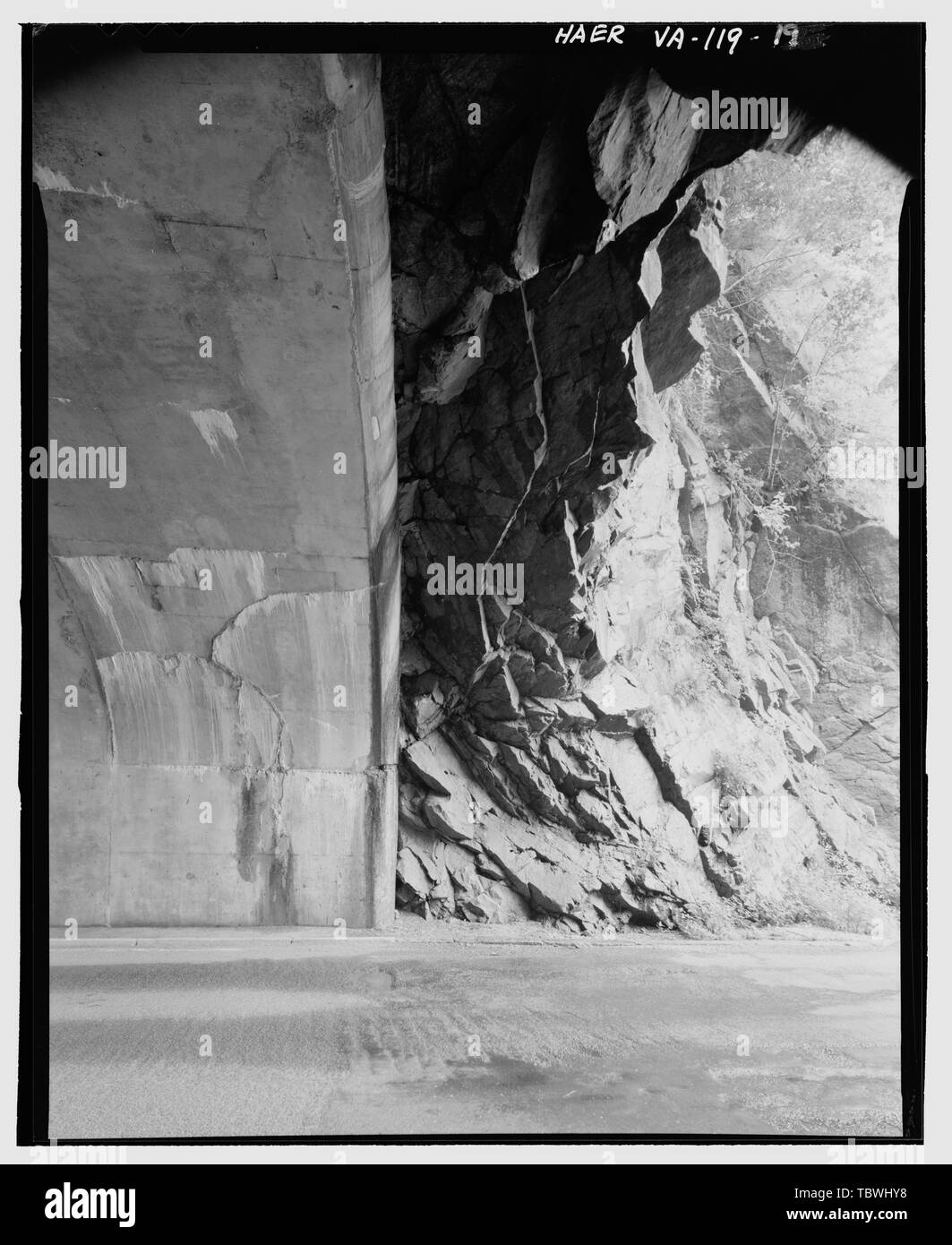 Harvey tunnel hi-res stock photography and images - Alamy