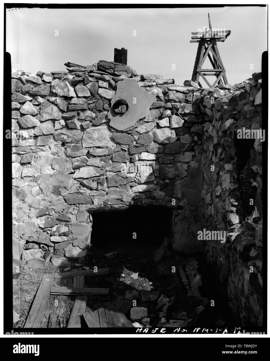 Missile preparation Black and White Stock Photos & Images - Alamy