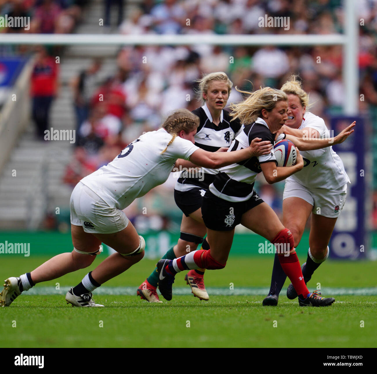Elinor Snowsill in action during the England v Barbarians Women at ...