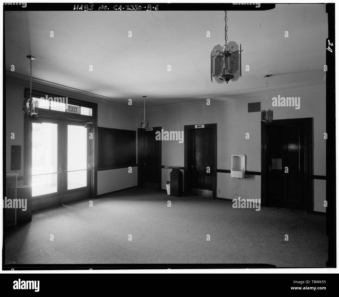MEMORIAL HALL VESTIBULE, CAMERA FACING SOUTHEAST. Lancaster County ...